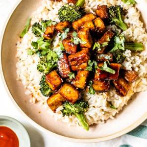 Asian Broccoli & Ginger Sauté (Veg) – Farm to Fork Meals